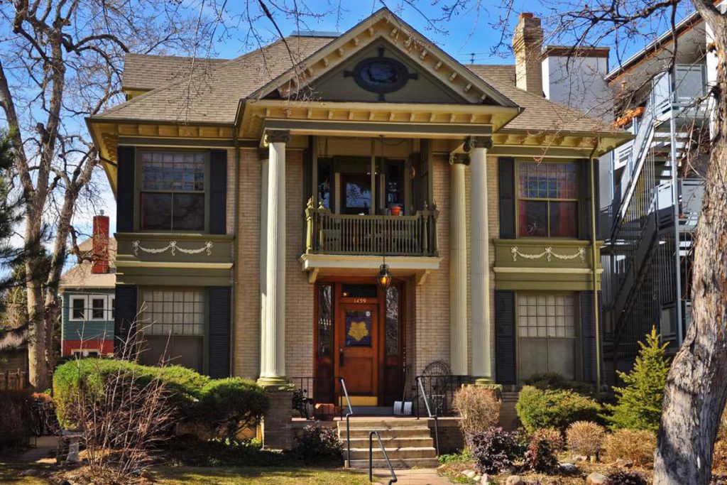 Choosing Architectural Style - the Importance of History